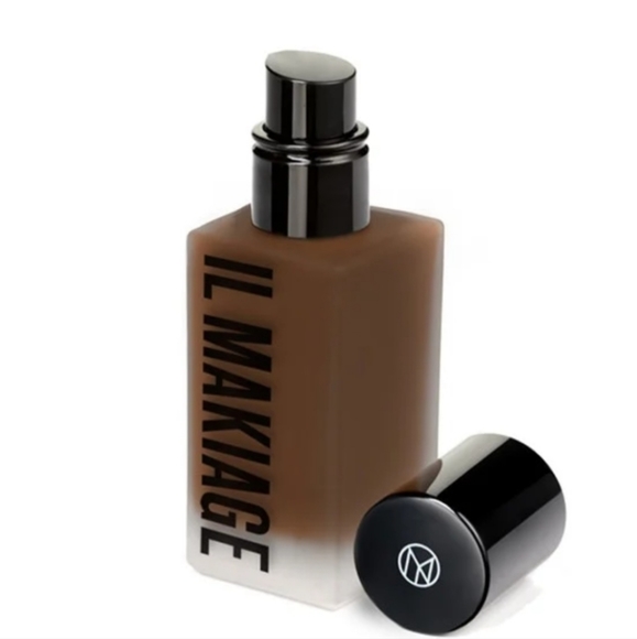 IL MAKIAGE | Makeup | Il Makiage Flawless Base Foundation | Poshmark
